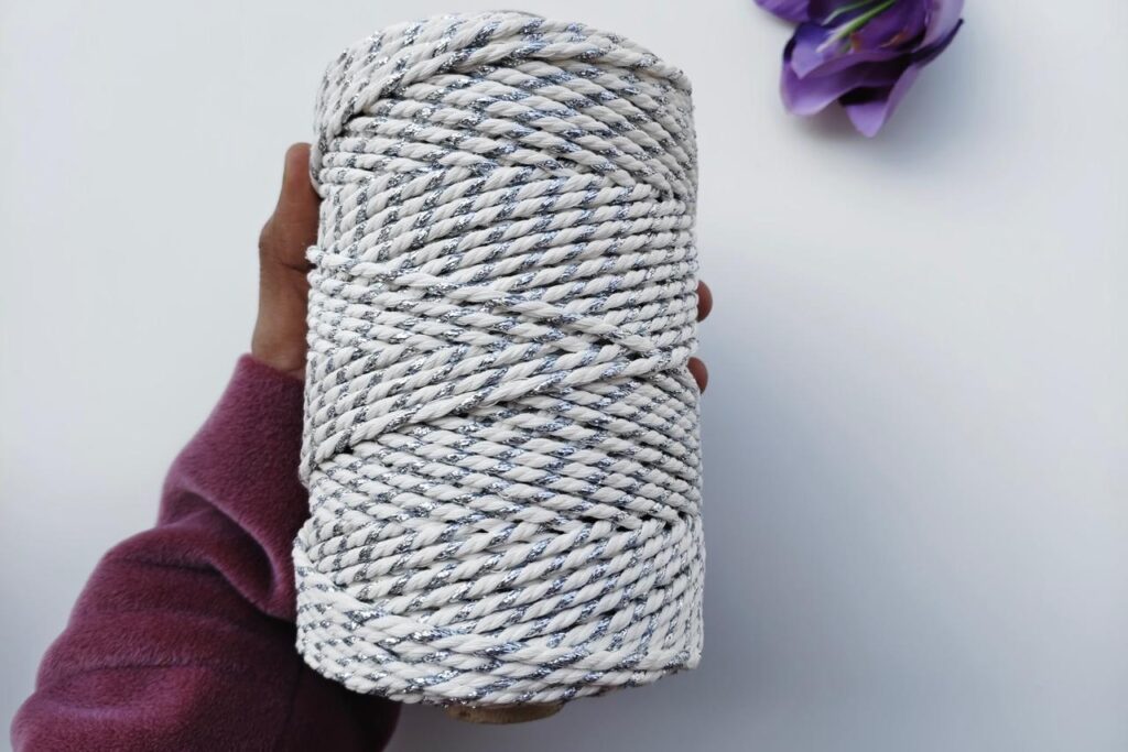 3mm Twisted Mix Thread in Off-White & Zari – Perfect for Crafts